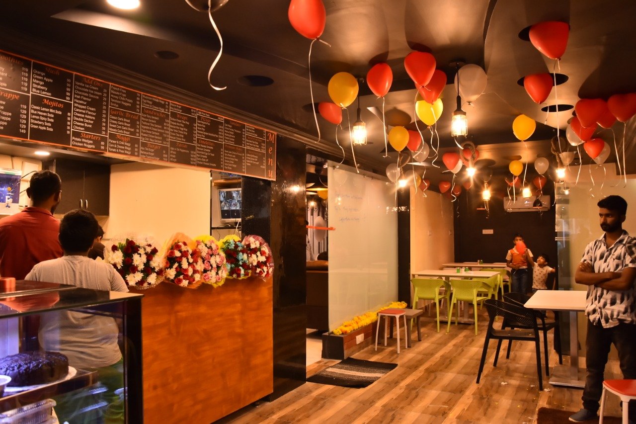 Coffee Shop Franchise Opportunities in India, Café Franchise in India